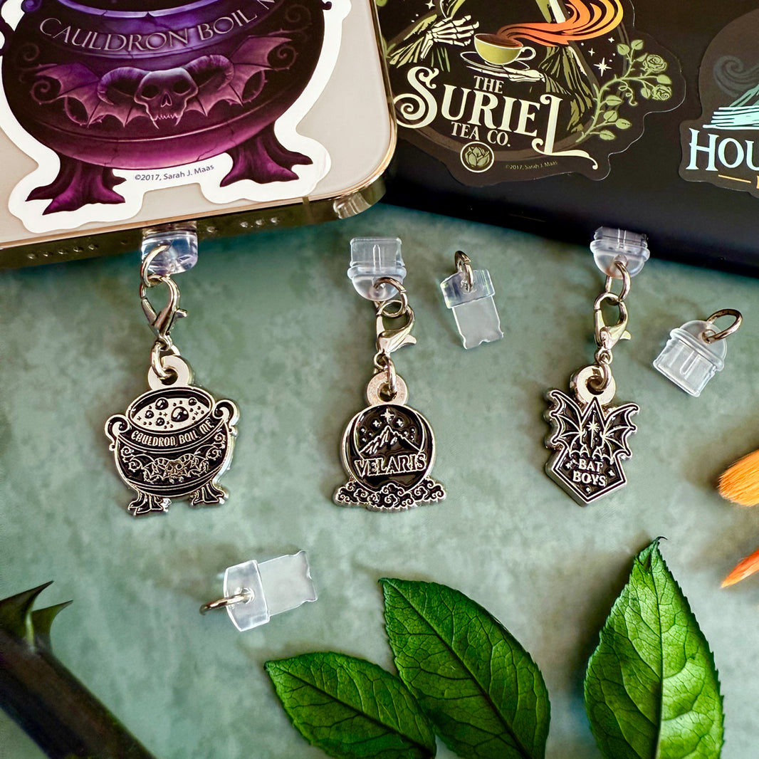 Sarah J. Maas | Officially Licensed Author Collection – ConQuestJournals